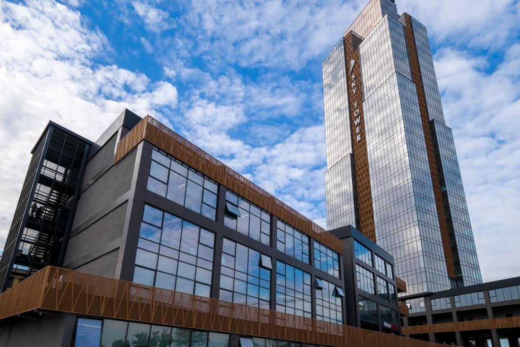 Sky Tower – Bursa'nın En Prestijli İş Kulesi